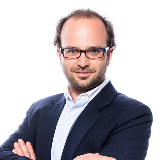 How Ian Pascal Volz secured a post-apocalyptic happy end for Air Berlin employees in 3 days - E ...